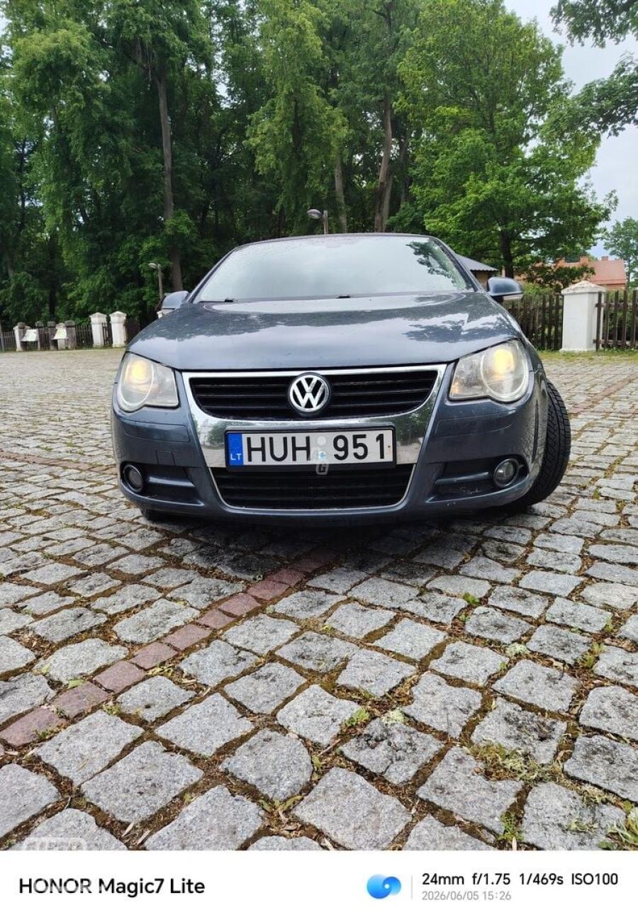 Pelēks Volkswagen Eos 2007 Šauļi, ar dzinēja tilpumu 2.00 L un nobraukumu 265 tūkst. km par 3800 €, foto 14 vietnē AUTOMOTO.COM.LV