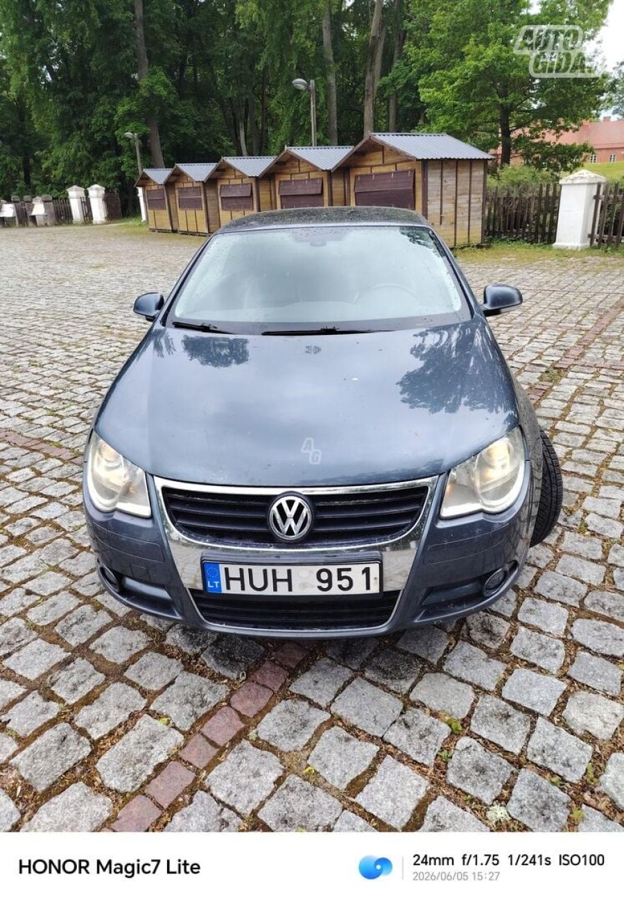 Pelēks Volkswagen Eos 2007 Šauļi, ar dzinēja tilpumu 2.00 L un nobraukumu 265 tūkst. km par 3800 €, foto 15 vietnē AUTOMOTO.COM.LV
