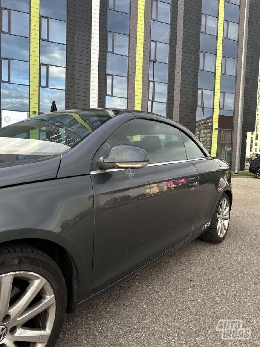 Grey Volkswagen Eos 2007 in Vilnius, with an engine capacity of 2.00 L and mileage of 352 thousand km for 2800 €, photo 15 on AUTOMOTO.COM.LV
