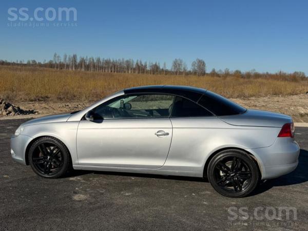 Grey Volkswagen Eos 2007 in Jelgava, with an engine capacity of 2.00 L and mileage of 298 thousand km for 2700 €, photo 4 on AUTOMOTO.COM.LV