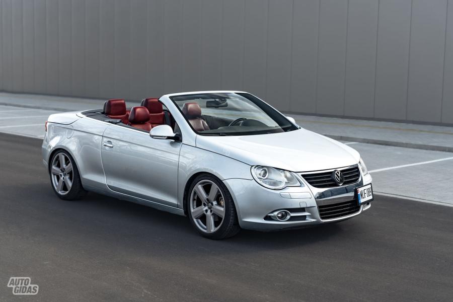 Pelēks Volkswagen Eos 2008 Klaipėda, ar dzinēja tilpumu 2.00 L un nobraukumu 303 tūkst. km par 3400 €, foto 1 vietnē AUTOMOTO.COM.LV