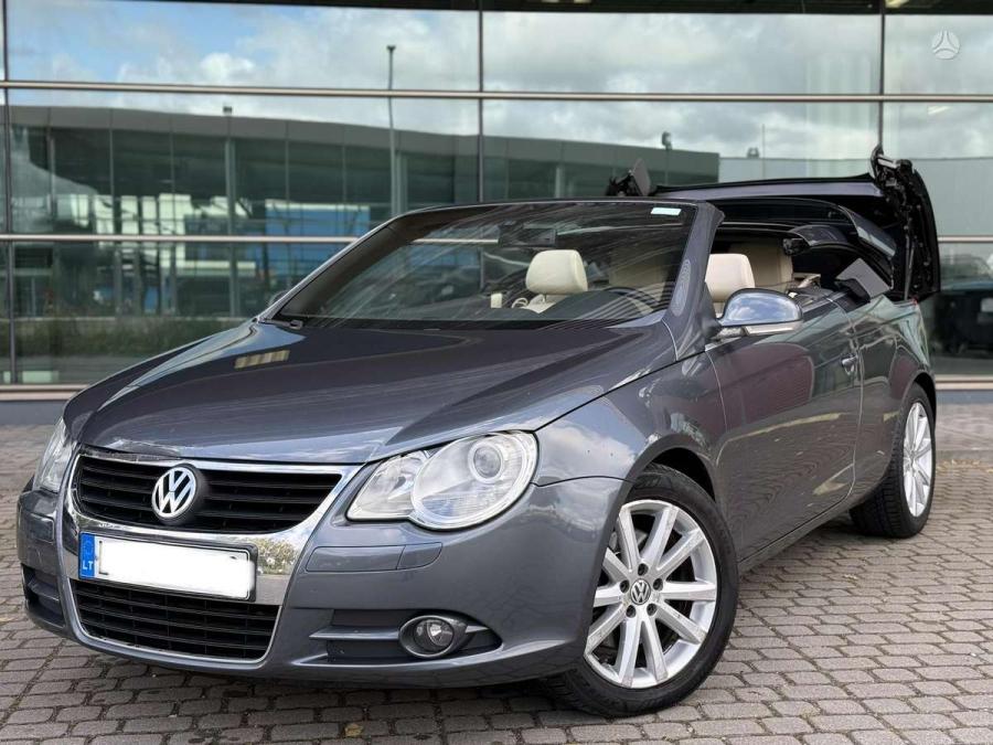 Pelēks Volkswagen Eos 2008 Klaipėda, ar dzinēja tilpumu 1.97 L un nobraukumu 186 tūkst. km par 3900 €, foto 1 vietnē AUTOMOTO.COM.LV