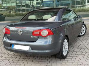 Pelēks Volkswagen Eos 2008 Klaipėda, ar dzinēja tilpumu 1.97 L un nobraukumu 186 tūkst. km par 3900 €, foto 12 vietnē AUTOMOTO.COM.LV