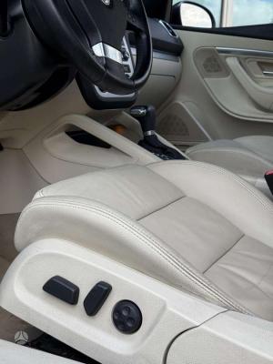 Pelēks Volkswagen Eos 2008 Klaipėda, ar dzinēja tilpumu 1.97 L un nobraukumu 186 tūkst. km par 3900 €, foto 30 vietnē AUTOMOTO.COM.LV