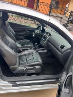 Pelēks Volkswagen Eos 2009 Ukmergė, ar dzinēja tilpumu 2.00 L un nobraukumu 228 tūkst. km par 3550 €, foto 9 vietnē AUTOMOTO.COM.LV