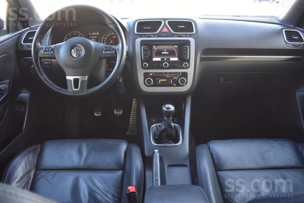Pelēks Volkswagen Eos 2011 Talsi, ar dzinēja tilpumu 1.40 L un nobraukumu 203 tūkst. km par 6000 €, foto 5 vietnē AUTOMOTO.COM.LV