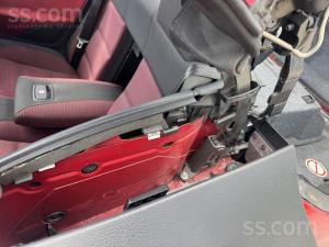 Sarkans Volkswagen Eos 2007 Rīga, ar dzinēja tilpumu 2.00 L un nobraukumu 193 tūkst. km par 3390 €, foto 15 vietnē AUTOMOTO.COM.LV