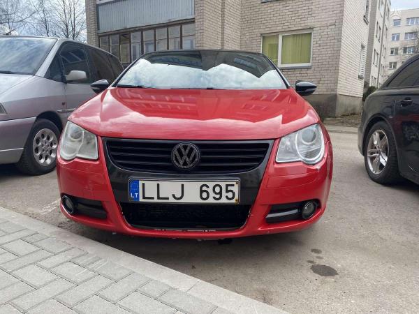 Sarkans Volkswagen Eos 2011 Klaipėda, ar dzinēja tilpumu 2.00 L un nobraukumu 328 tūkst. km par 2850 €, foto 5 vietnē AUTOMOTO.COM.LV