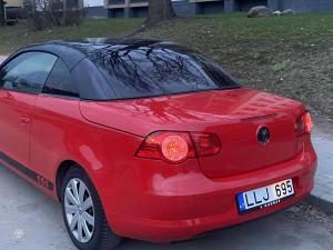 Red Volkswagen Eos 2011 in Klaipeda, with an engine capacity of 2.00 L and mileage of 328 thousand km for 2850 €, photo 6 on AUTOMOTO.COM.LV