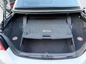 Balts Volkswagen Eos 2008 Kauņa, ar dzinēja tilpumu 1.97 L un nobraukumu 307 tūkst. km par 4600 €, foto 9 vietnē AUTOMOTO.COM.LV