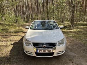 White Volkswagen Eos 2009 in Vilnius, with an engine capacity of 2.00 L and mileage of 220 thousand km for 3750 €, photo 3 on AUTOMOTO.COM.LV