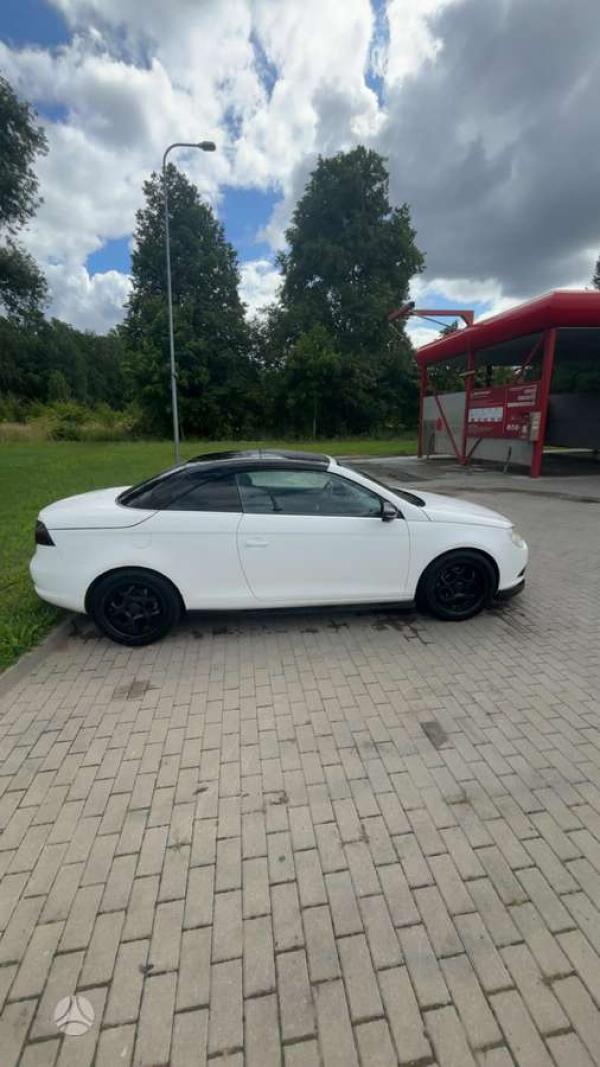 Balts Volkswagen Eos 2009 Alīta, ar dzinēja tilpumu 2.00 L un nobraukumu 235 tūkst. km par 3000 €, foto 3 vietnē AUTOMOTO.COM.LV