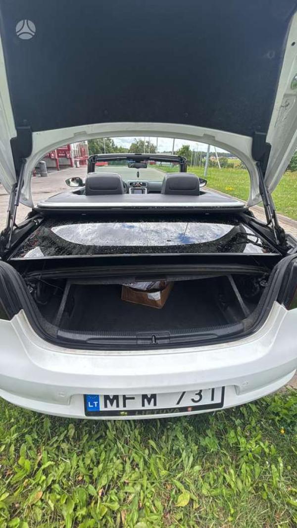 Balts Volkswagen Eos 2009 Alīta, ar dzinēja tilpumu 2.00 L un nobraukumu 235 tūkst. km par 3000 €, foto 10 vietnē AUTOMOTO.COM.LV