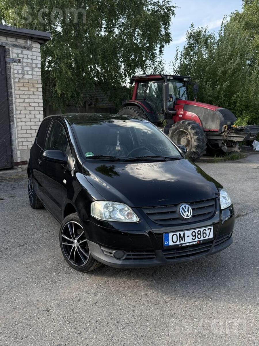 Melns Volkswagen Fox 2007 Madona, ar dzinēja tilpumu 1.20 L un nobraukumu 96 tūkst. km par 2130 €, foto 1 vietnē AUTOMOTO.COM.LV
