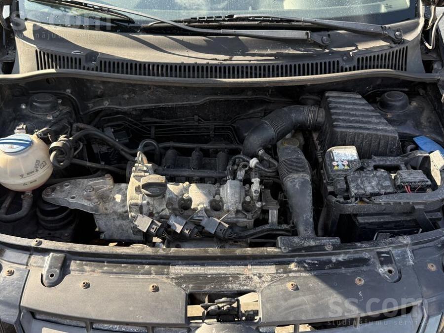Melns Volkswagen Fox 2007 Madona, ar dzinēja tilpumu 1.20 L un nobraukumu 96 tūkst. km par 2130 €, foto 11 vietnē AUTOMOTO.COM.LV