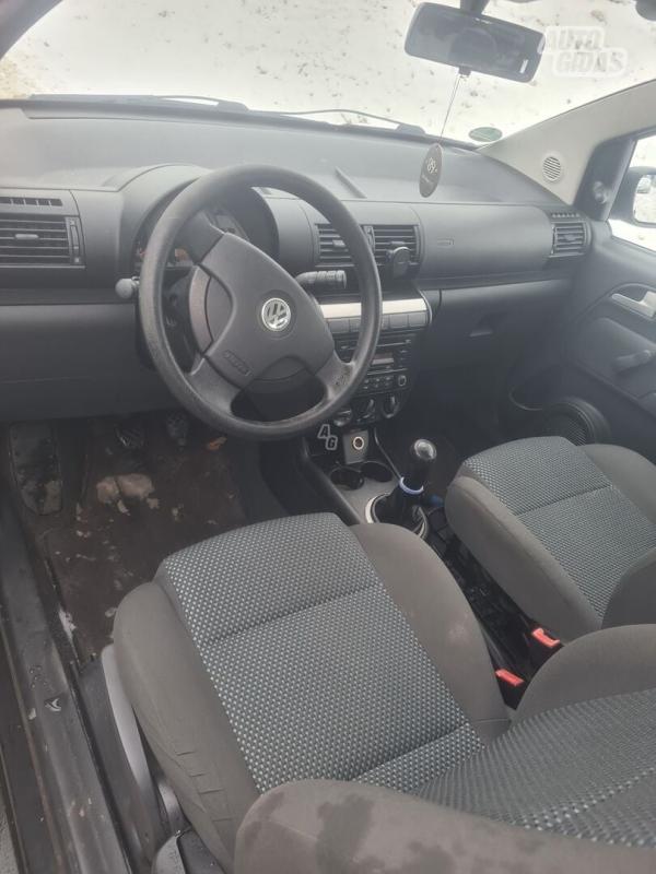 Melns Volkswagen Fox 2008 Klaipėda, ar dzinēja tilpumu 1.20 L un nobraukumu 231 tūkst. km par 1200 €, foto 6 vietnē AUTOMOTO.COM.LV