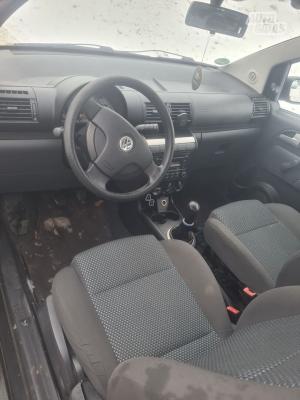 Melns Volkswagen Fox 2008 Klaipėda, ar dzinēja tilpumu 1.20 L un nobraukumu 231 tūkst. km par 1200 €, foto 6 vietnē AUTOMOTO.COM.LV