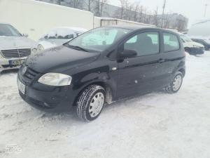 Melns Volkswagen Fox 2008 Klaipėda, ar dzinēja tilpumu 1.20 L un nobraukumu 231 tūkst. km par 1200 €, foto 8 vietnē AUTOMOTO.COM.LV