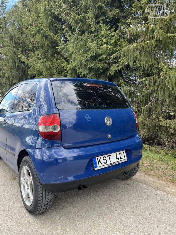 Blue Volkswagen Fox 2005 in Marijampole, with an engine capacity of 1.40 L and mileage of 277 thousand km for 1200 €, photo 2 on AUTOMOTO.COM.LV