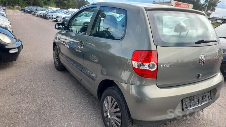 Brūns Volkswagen Fox 2006 Rīga, ar dzinēja tilpumu 1.20 L un nobraukumu 101 tūkst. km par 2300 €, foto 11 vietnē AUTOMOTO.COM.LV