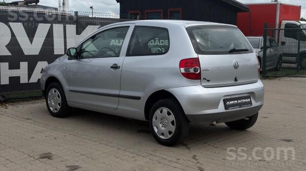 Pelēks Volkswagen Fox 2006 Liepāja, ar dzinēja tilpumu 1.20 L un nobraukumu 99 tūkst. km par 2250 €, foto 6 vietnē AUTOMOTO.COM.LV