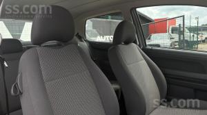 Pelēks Volkswagen Fox 2006 Liepāja, ar dzinēja tilpumu 1.20 L un nobraukumu 99 tūkst. km par 2250 €, foto 17 vietnē AUTOMOTO.COM.LV