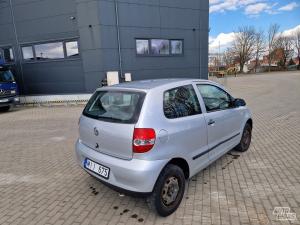 Grey Volkswagen Fox 2007 in Klaipeda, with an engine capacity of 1.20 L and mileage of 230 thousand km for 1000 €, photo 5 on AUTOMOTO.COM.LV