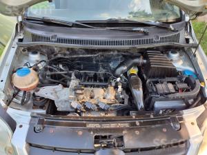 Pelēks Volkswagen Fox 2007 Rīga, ar dzinēja tilpumu 1.20 L un nobraukumu 165 tūkst. km par 990 €, foto 8 vietnē AUTOMOTO.COM.LV