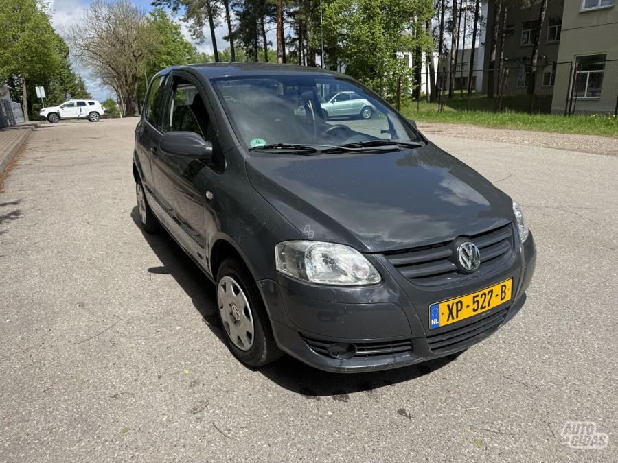 Volkswagen Fox 2005 in Raseiniai, with an engine capacity of 1.40 L and mileage of 222 thousand km for 999 €, photo 1 on AUTOMOTO.COM.LV