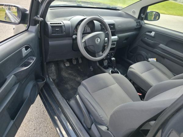 Volkswagen Fox 2007 Radviliškis, ar dzinēja tilpumu 1.20 L un nobraukumu 159 tūkst. km par 1100 €, foto 9 vietnē AUTOMOTO.COM.LV