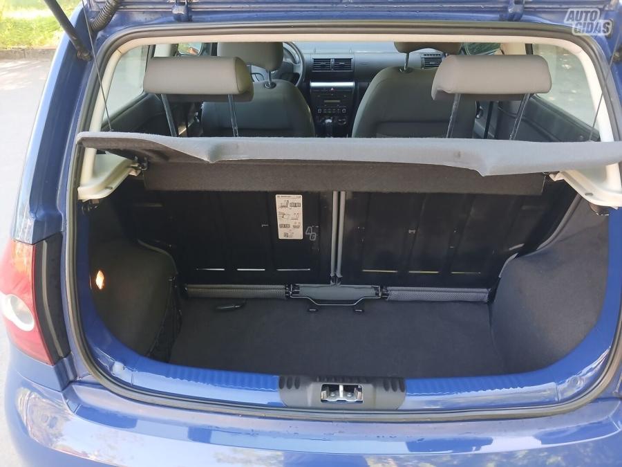 Volkswagen Fox 2009 in Kelme, with an engine capacity of 1.20 L and mileage of 133 thousand km for 1450 €, photo 11 on AUTOMOTO.COM.LV