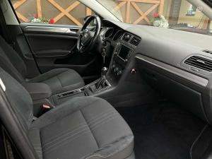 Black Volkswagen Golf Alltrack 2016 in Kursenai, with an engine capacity of 1.60 L and mileage of 240 thousand km for 8600 €, photo 21 on AUTOMOTO.COM.LV