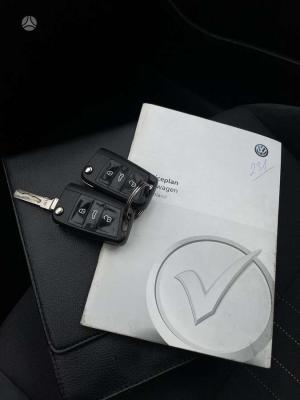 Black Volkswagen Golf Alltrack 2016 in Kursenai, with an engine capacity of 1.60 L and mileage of 240 thousand km for 8600 €, photo 29 on AUTOMOTO.COM.LV