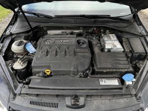Black Volkswagen Golf Alltrack 2016 in Kursenai, with an engine capacity of 1.60 L and mileage of 240 thousand km for 8600 €, photo 30 on AUTOMOTO.COM.LV