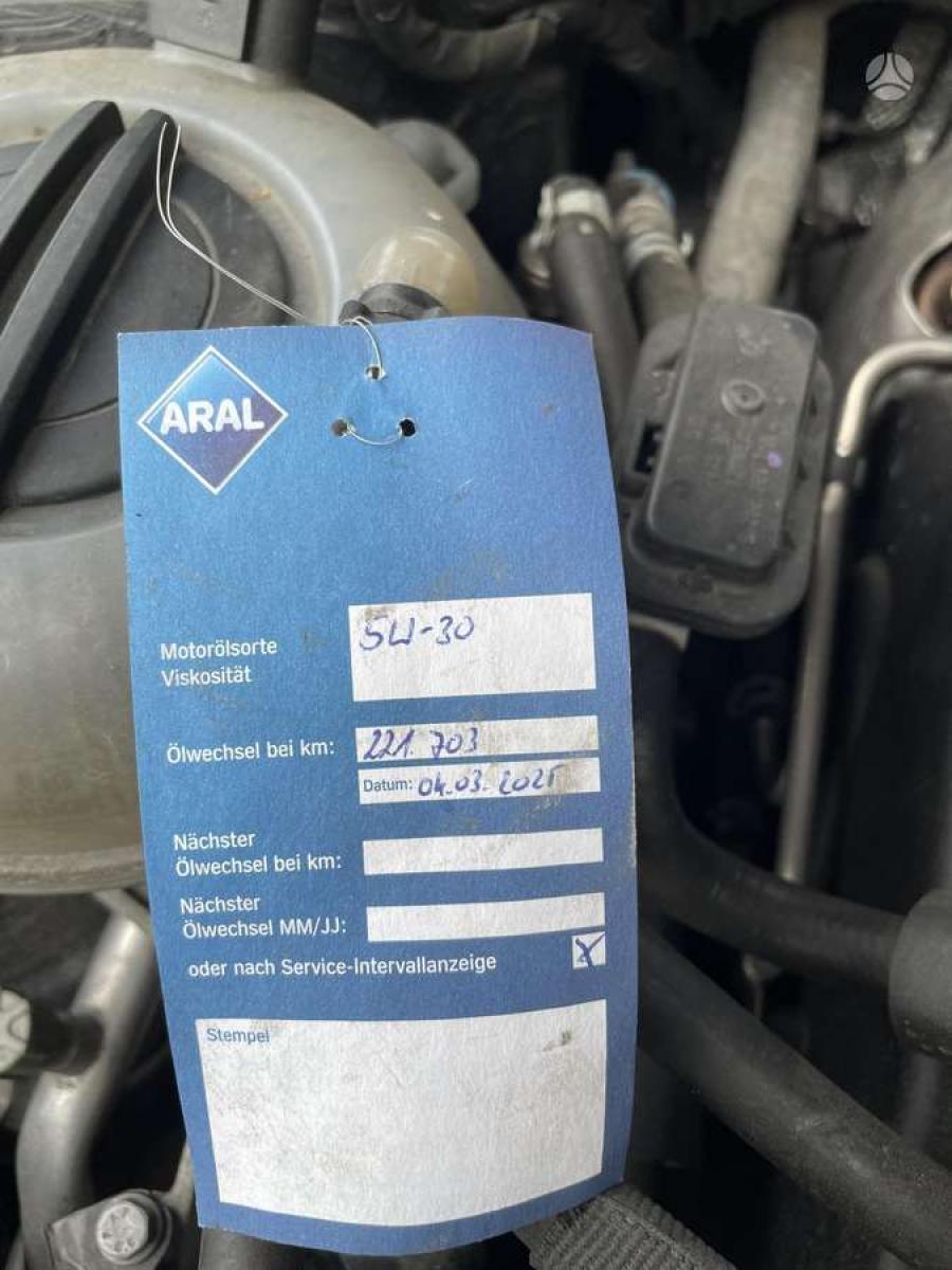 Black Volkswagen Golf Alltrack 2016 in Kursenai, with an engine capacity of 1.60 L and mileage of 240 thousand km for 8600 €, photo 31 on AUTOMOTO.COM.LV