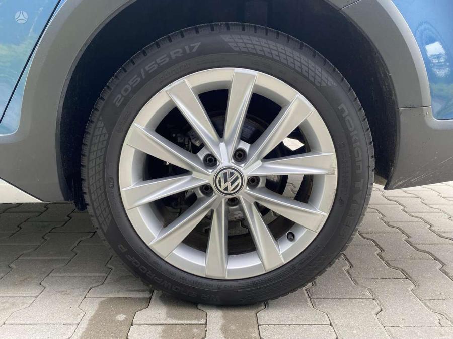 Синий Фольксваген Golf Alltrack 2015 в Вильнюс, объемом двигателя 1.97 л и пробегом 201 тыс. км за 9200 €, фото 21 на AUTOMOTO.COM.LV
