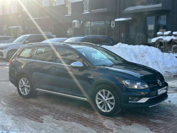 Zils Volkswagen Golf Alltrack 2017 Viļņa, ar dzinēja tilpumu 1.80 L un nobraukumu 56 tūkst. km par 8500 €, foto 7 vietnē AUTOMOTO.COM.LV