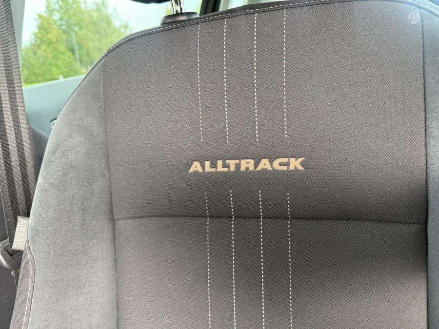Pelēks Volkswagen Golf Alltrack 2015 Tauragė, ar dzinēja tilpumu 1.97 L un nobraukumu 302 tūkst. km par 7200 €, foto 27 vietnē AUTOMOTO.COM.LV