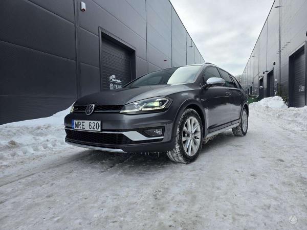 Pelēks Volkswagen Golf Alltrack 2017 Klaipėda, ar dzinēja tilpumu 1.80 L un nobraukumu 203 tūkst. km par 12000 €, foto  vietnē AUTOMOTO.COM.LV