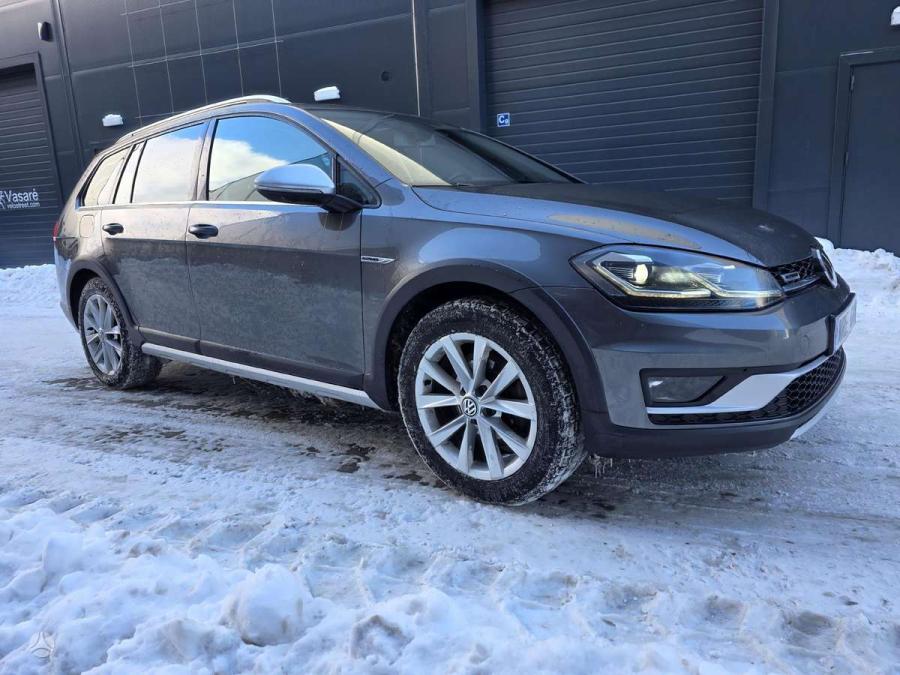 Pelēks Volkswagen Golf Alltrack 2017 Klaipėda, ar dzinēja tilpumu 1.80 L un nobraukumu 203 tūkst. km par 12000 €, foto 17 vietnē AUTOMOTO.COM.LV