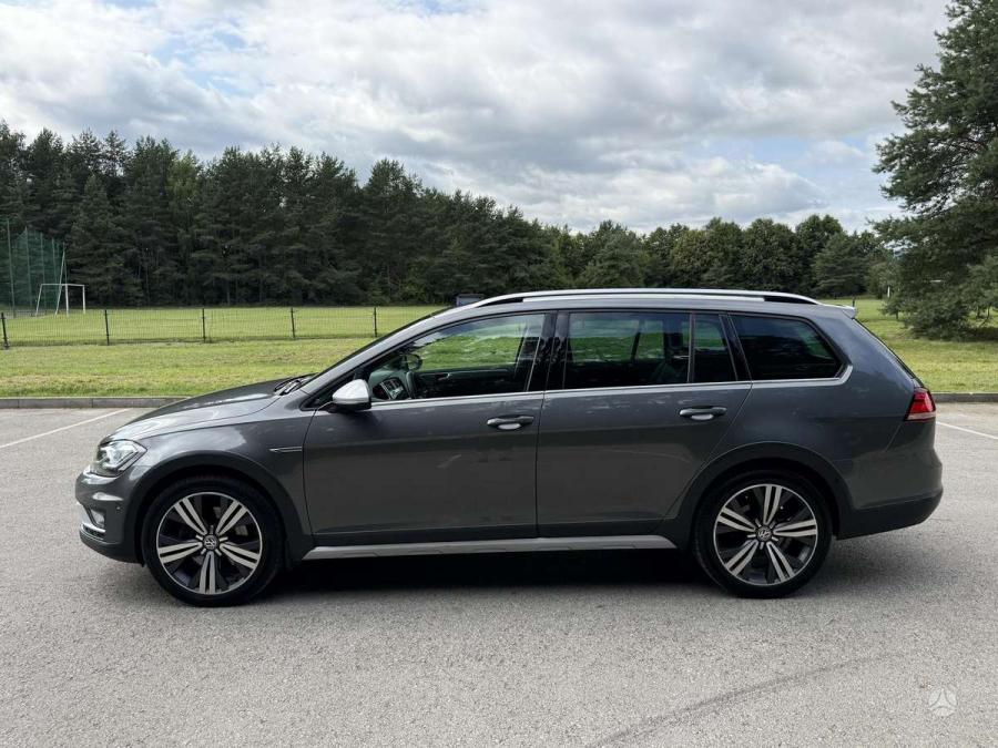 Pelēks Volkswagen Golf Alltrack 2017 Prienai, ar dzinēja tilpumu 1.97 L un nobraukumu 283 tūkst. km par 8950 €, foto 20 vietnē AUTOMOTO.COM.LV