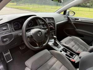 Pelēks Volkswagen Golf Alltrack 2017 Prienai, ar dzinēja tilpumu 1.97 L un nobraukumu 283 tūkst. km par 8950 €, foto 24 vietnē AUTOMOTO.COM.LV
