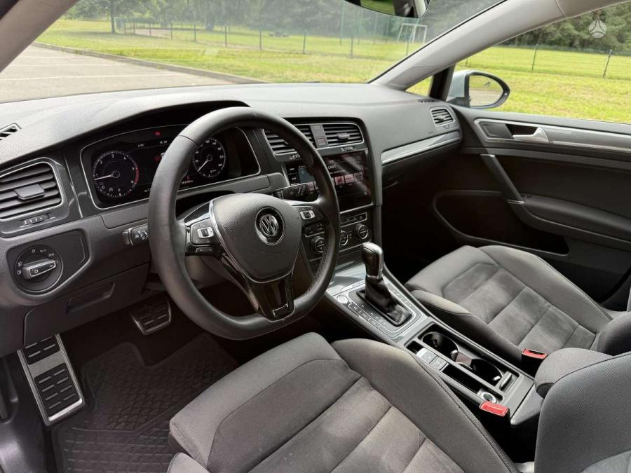 Pelēks Volkswagen Golf Alltrack 2017 Prienai, ar dzinēja tilpumu 1.97 L un nobraukumu 283 tūkst. km par 8950 €, foto 24 vietnē AUTOMOTO.COM.LV