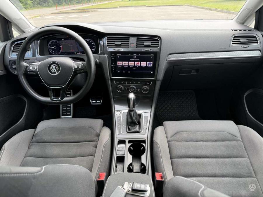 Pelēks Volkswagen Golf Alltrack 2017 Prienai, ar dzinēja tilpumu 1.97 L un nobraukumu 283 tūkst. km par 8950 €, foto 26 vietnē AUTOMOTO.COM.LV
