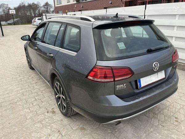 Grey Volkswagen Golf Alltrack 2019 in Kretinga, with an engine capacity of 1.80 L and mileage of 81 thousand km for 7500 €, photo 4 on AUTOMOTO.COM.LV