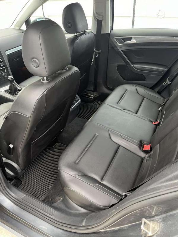 Grey Volkswagen Golf Alltrack 2019 in Kretinga, with an engine capacity of 1.80 L and mileage of 81 thousand km for 7500 €, photo 5 on AUTOMOTO.COM.LV