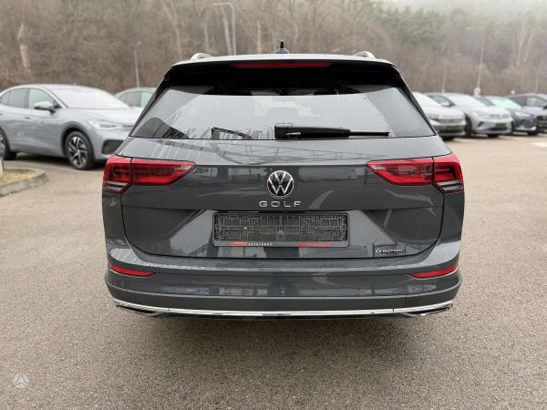 Серый Фольксваген Golf Alltrack 2022 в Вильнюс, объемом двигателя 1.97 л и пробегом 181 тыс. км за 18000 €, фото 5 на AUTOMOTO.COM.LV