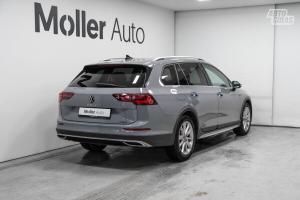 Pelēks Volkswagen Golf Alltrack 2022 Viļņa, ar dzinēja tilpumu 2.00 L un nobraukumu 166 tūkst. km par 20900 €, foto 4 vietnē AUTOMOTO.COM.LV