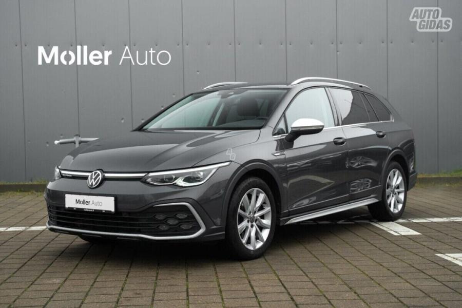 Pelēks Volkswagen Golf Alltrack 2022 Viļņa, ar dzinēja tilpumu 2.00 L un nobraukumu 157 tūkst. km par 19500 €, foto 1 vietnē AUTOMOTO.COM.LV