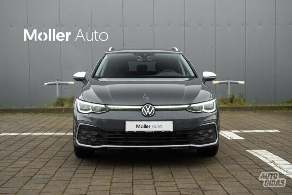 Pelēks Volkswagen Golf Alltrack 2022 Viļņa, ar dzinēja tilpumu 2.00 L un nobraukumu 157 tūkst. km par 19500 €, foto 2 vietnē AUTOMOTO.COM.LV